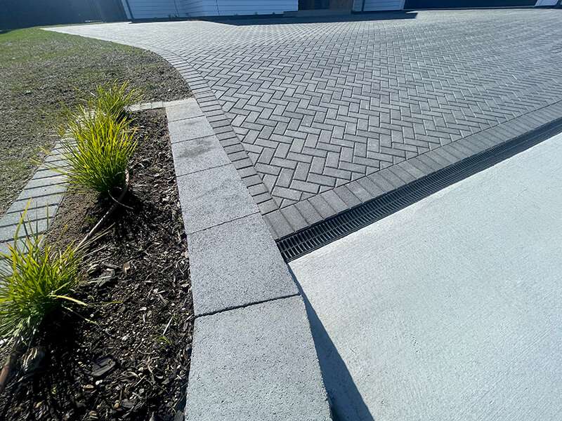 Rocklok-Retaining-6 - Paeroa Precast + Landscape